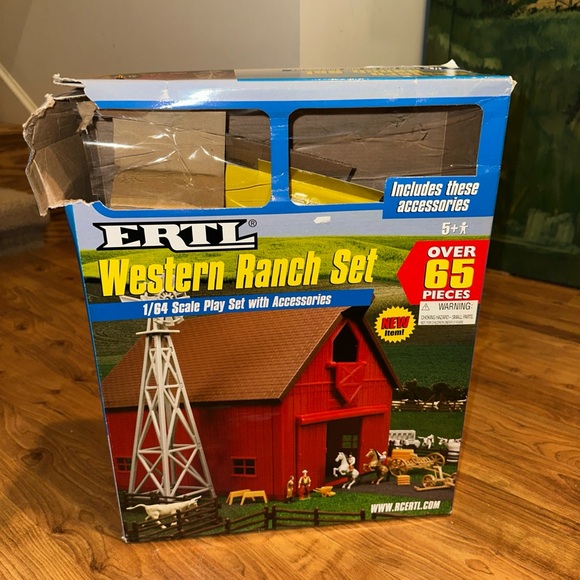 Toys | Ertl Western Ranch Set With Accessories | Poshmark